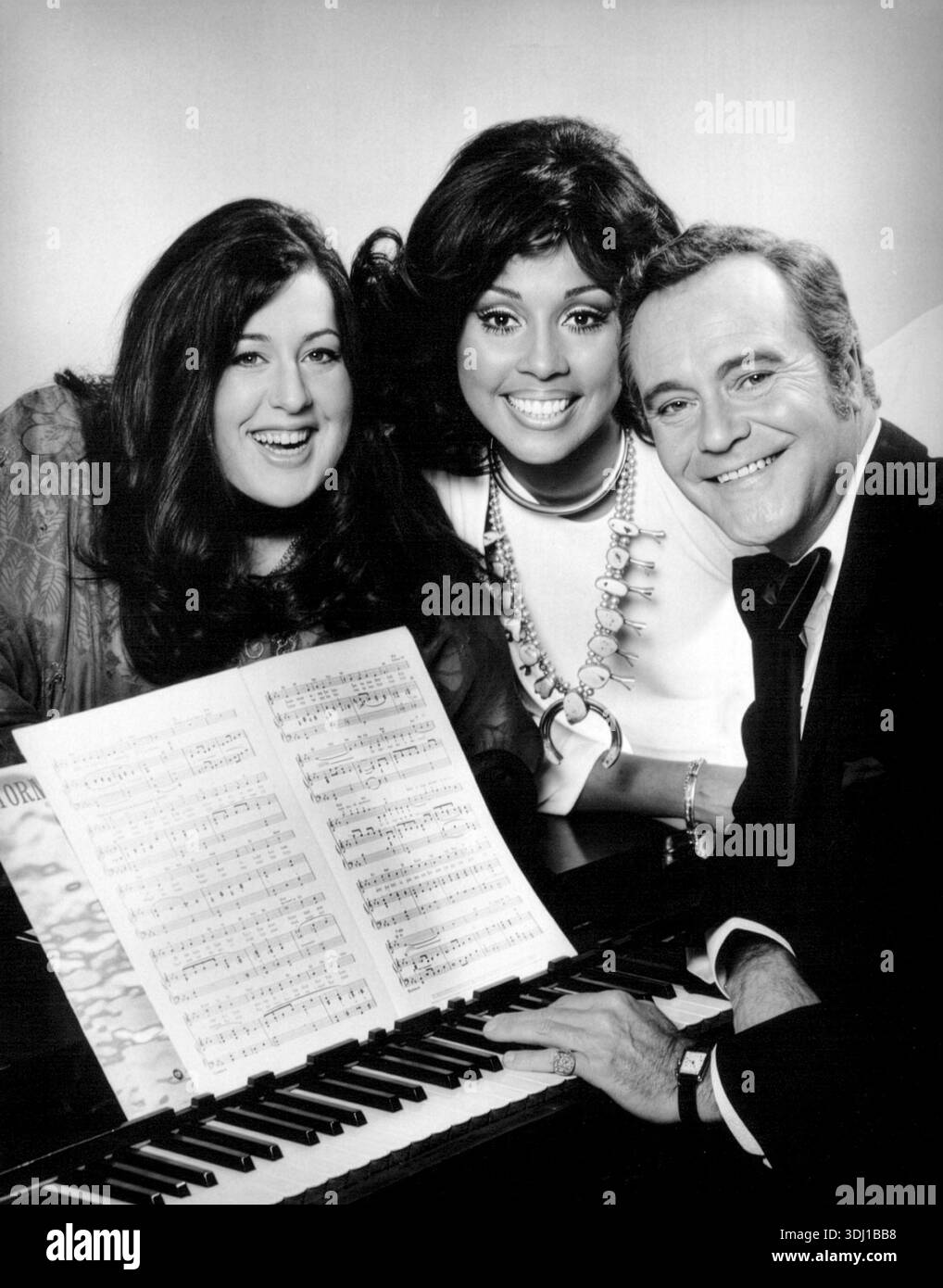 Celebrity group shot Black and White Stock Photos & Images - Alamy