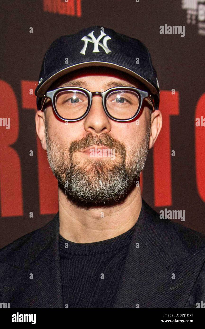 abb: Mark Forster zu Gast auf dem roten Teppich bei der Artist ...