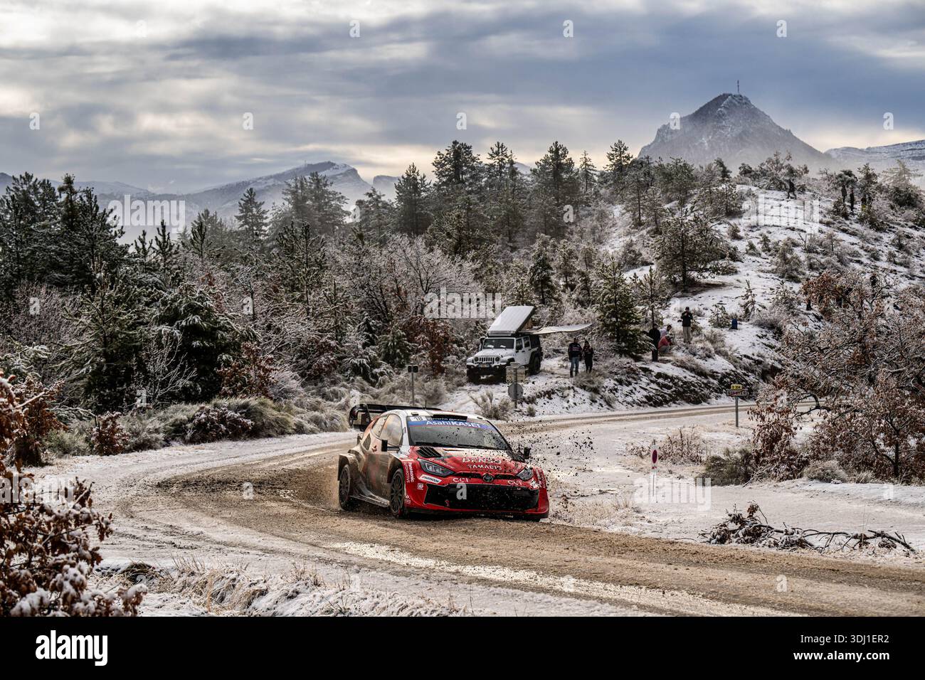 Takamoto KATSUTA (JPN), Aaron JOHNSTON (IRL) drive a TOYOTA GR Yaris ...