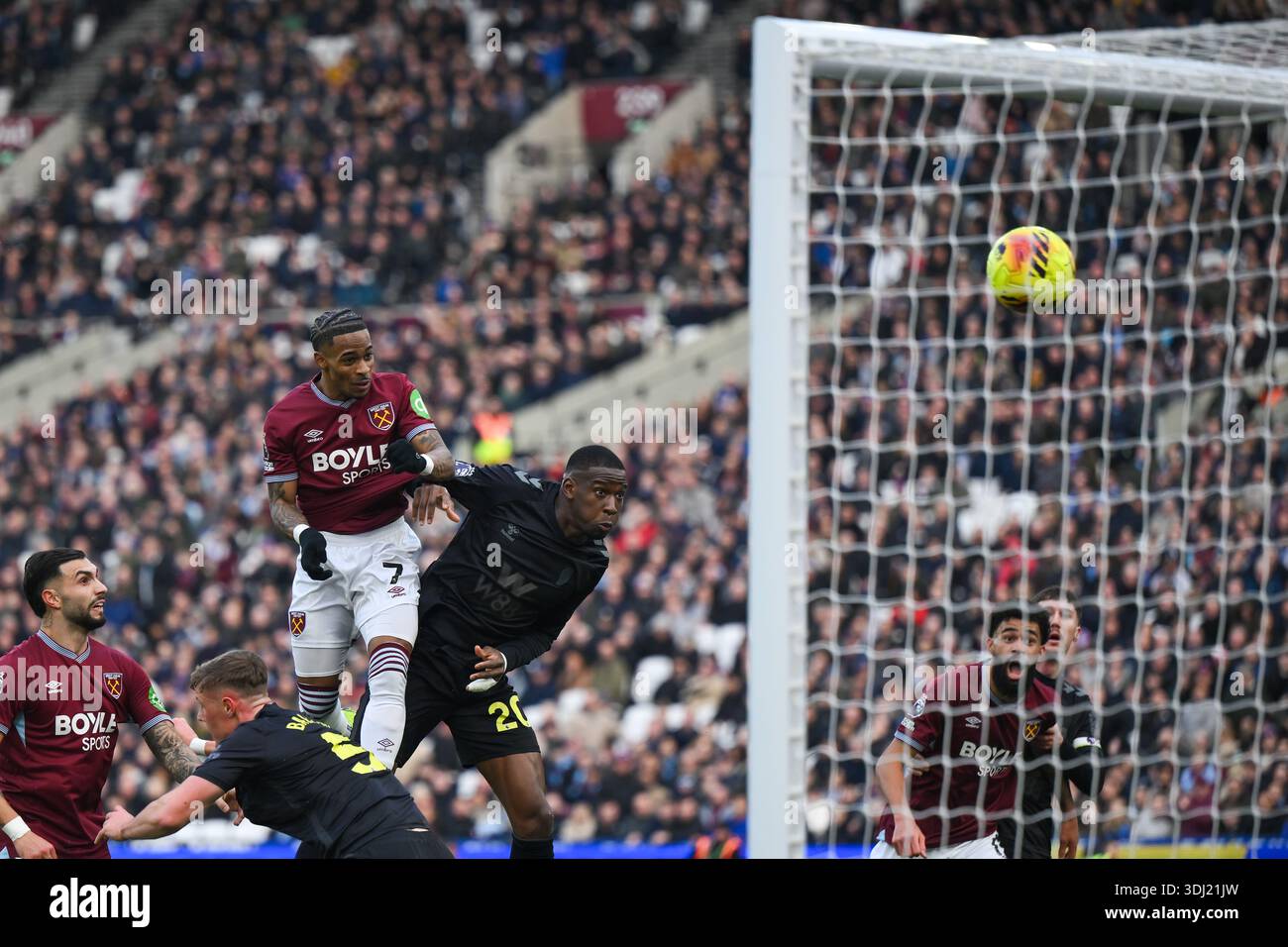Crysencio Summerville of West Ham United scores first goal 1-0 during ...