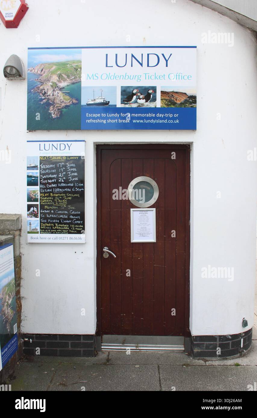 Visitng lundy hi-res stock photography and images - Alamy