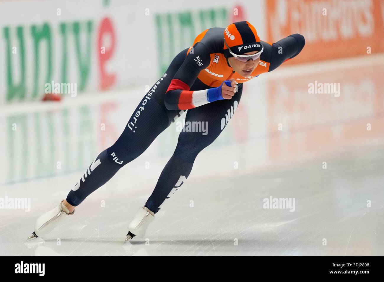Jutta Leerdam of Netherlands competes during the women's 1000 meters at ...