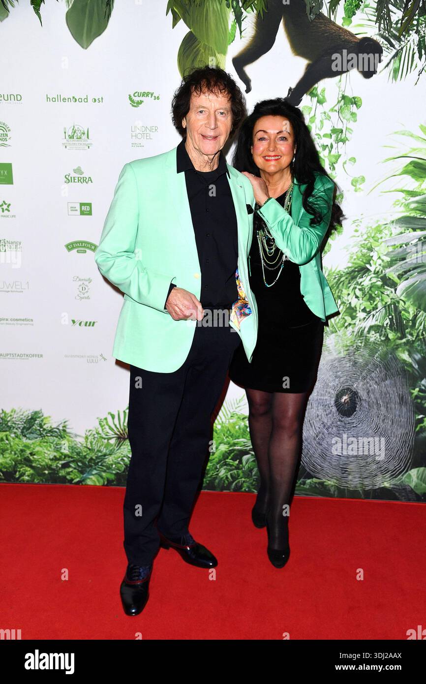 Franz Lambert and Christa Lambert attend the "Ich bin ein Star - Holt ...