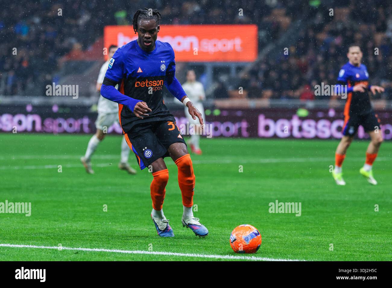 Yann Aurel Ludger Bissek of FC Internazionale seen in action during ...