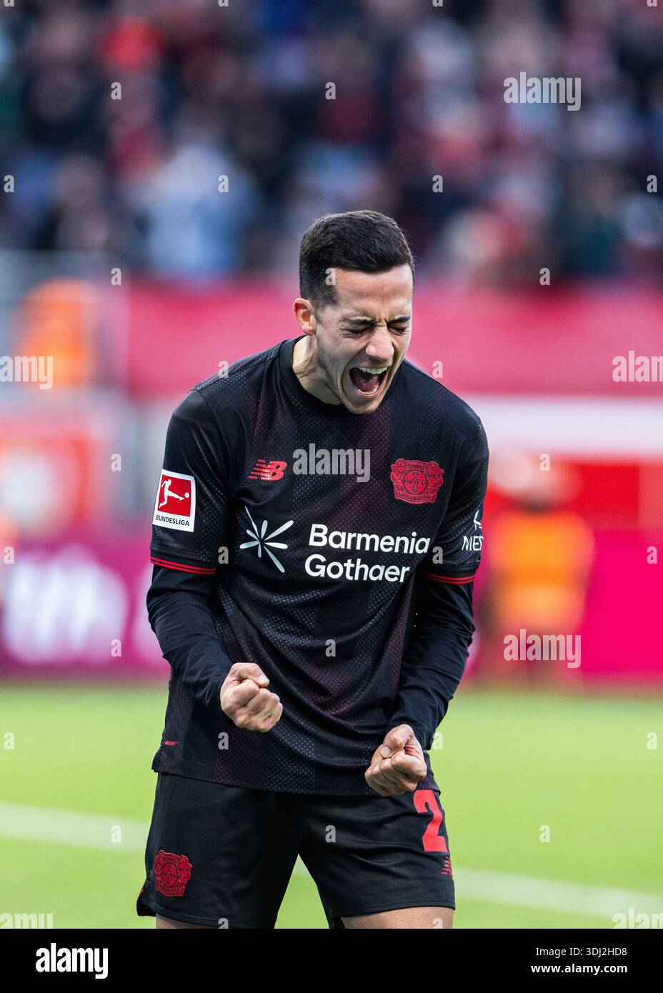 Leverkusen, Bayarena, 24.01.2026: Lucas Vazquez of Leverkusen ...