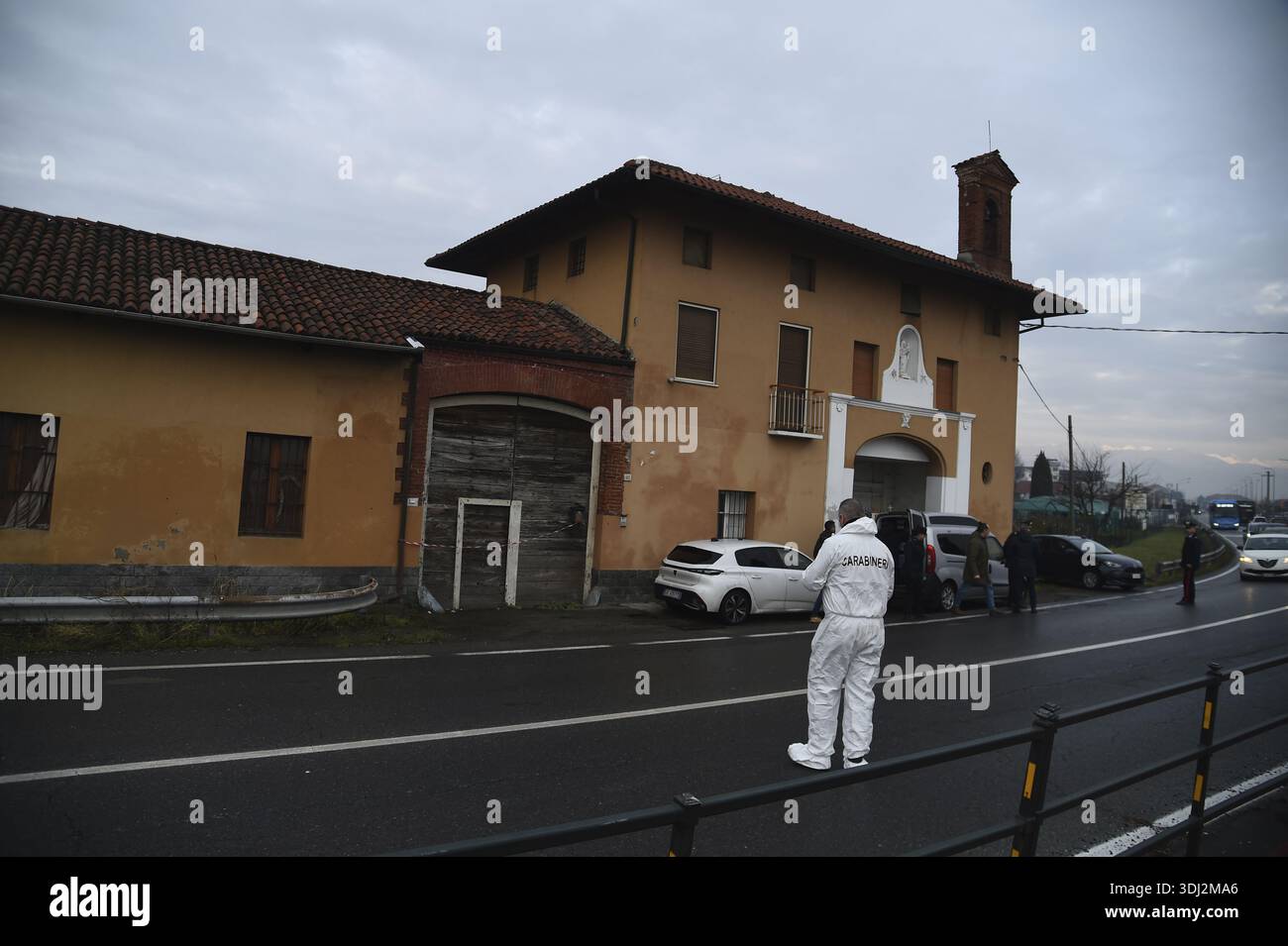 Caselle, Man shoots mother with nail gun: attempted murder in Caselle ...