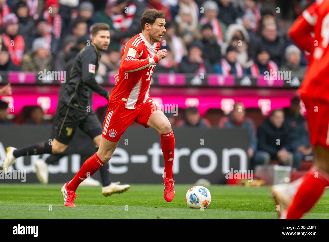 MUNICH, GERMANY - JANUARY 24, 2026: Leon Goretzka of FC Bayern Munich ...