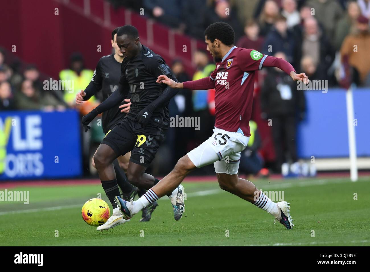 Habib diarra saturday 24th january 2026 hi-res stock photography and ...