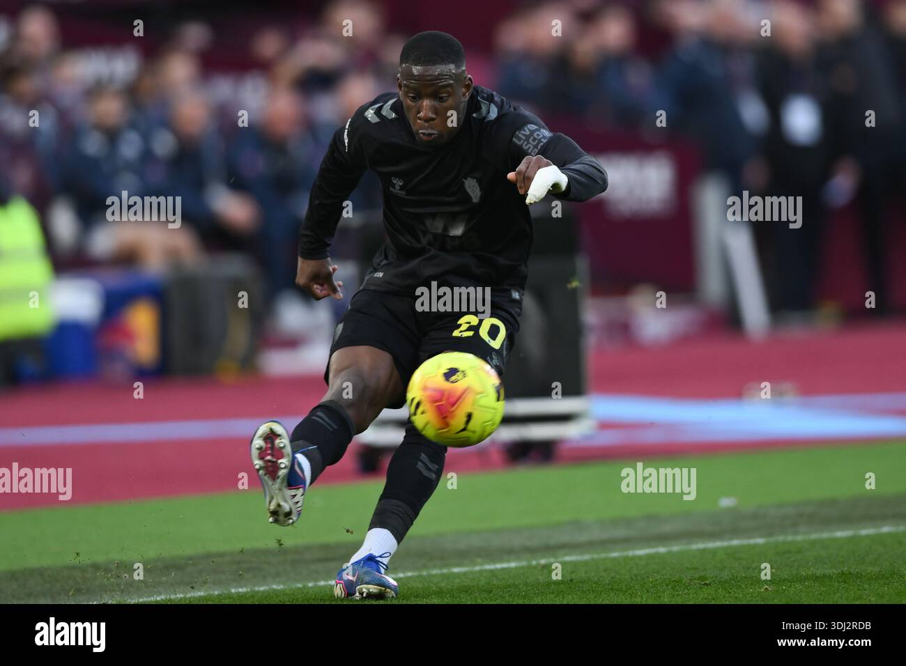 Nordi Mukiele of Sunderland AFC crosses the ball during the Premier ...