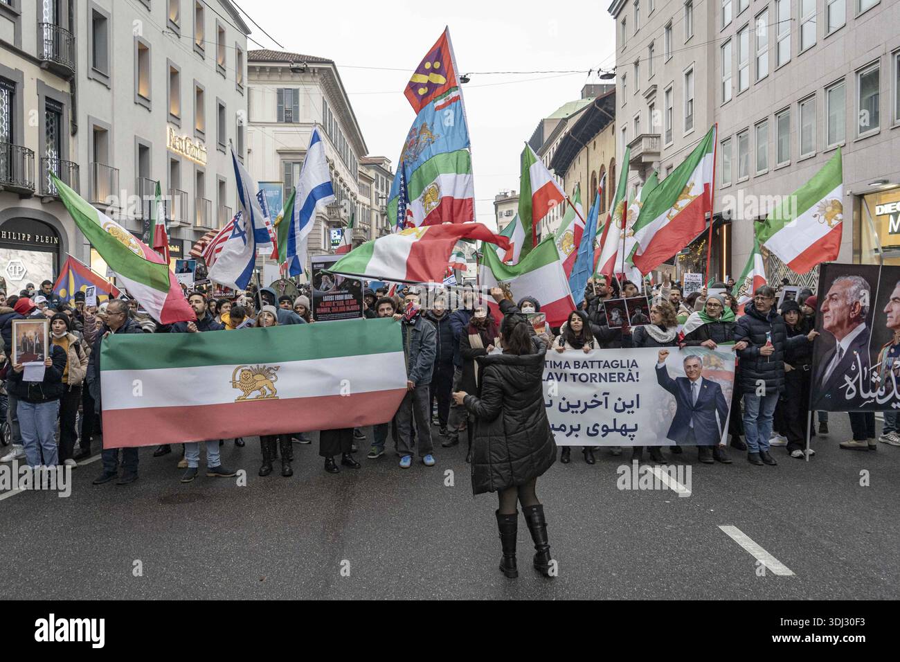 MILAN - Demonstration in support of the Iranian people from Porta ...