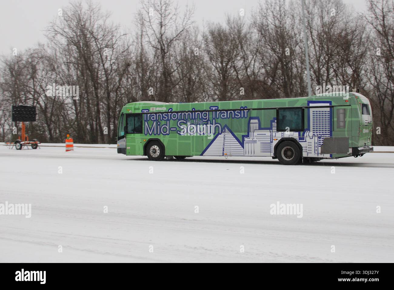 A Memphis Area Transit Authority (MATA) city bus proceeds through ...