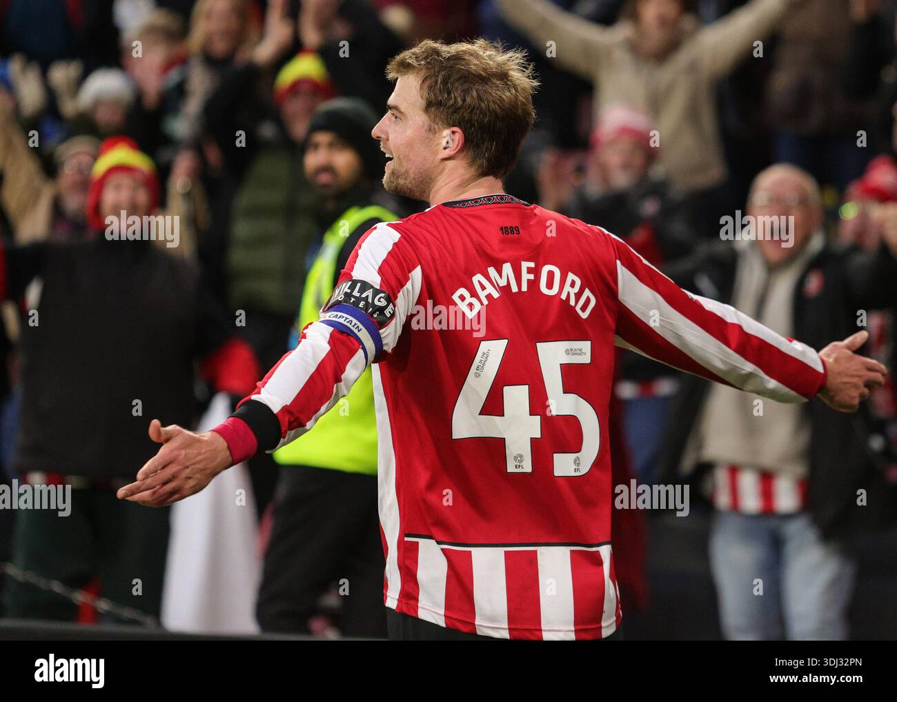 Patrick Bamford of Sheffield United celebrates his goal to make it 3-1 ...