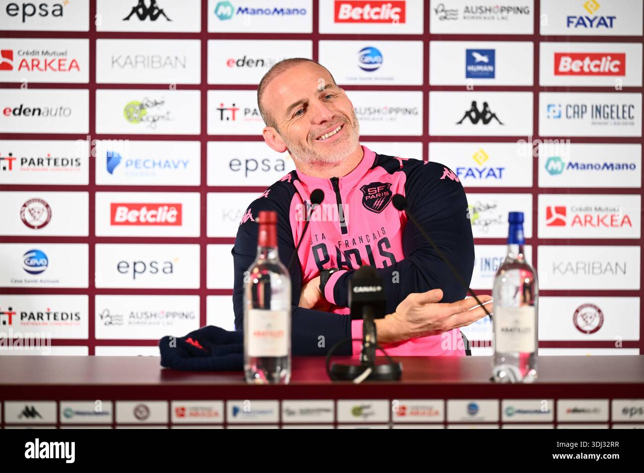 Paul Gustard of Stade Francais during the Top 14 match between Bordeaux ...