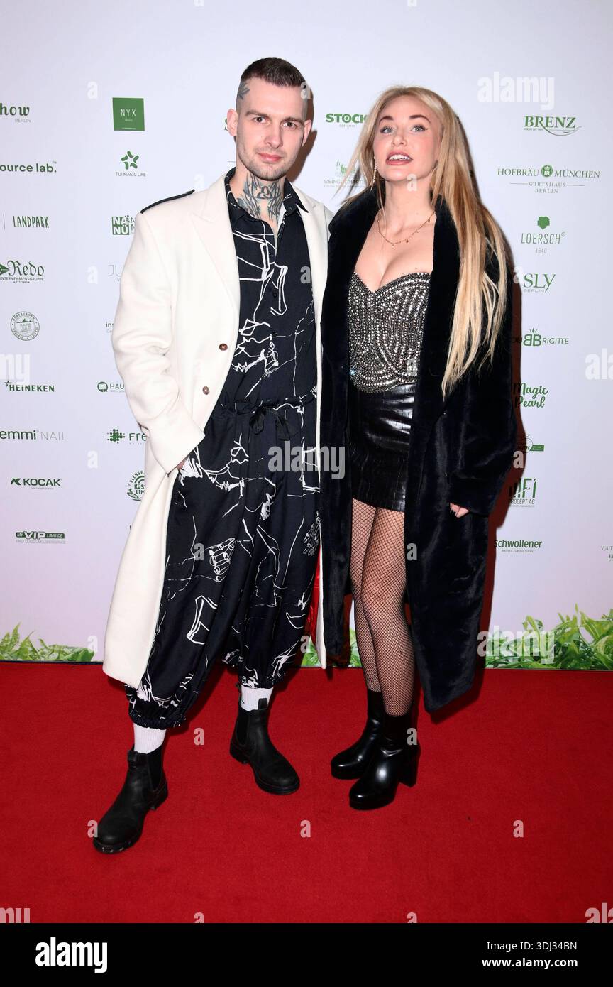 Eric Stehfest und Franziska Temme bei der 8. Dschungelparty zum Start ...