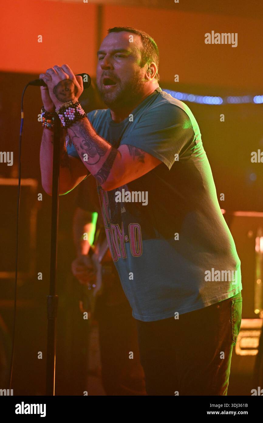 FORT LAUDERDALE FL - JANUARY 23: Say Anything perform during The 20th ...