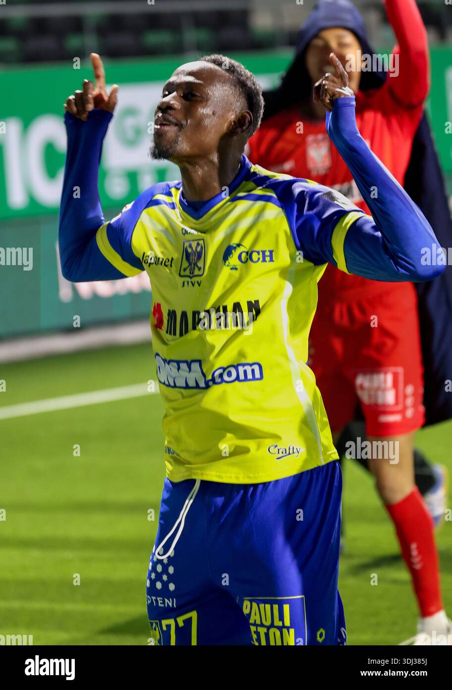 STVV's Oumar Diouf celebrates after winning a soccer match between RAAL ...
