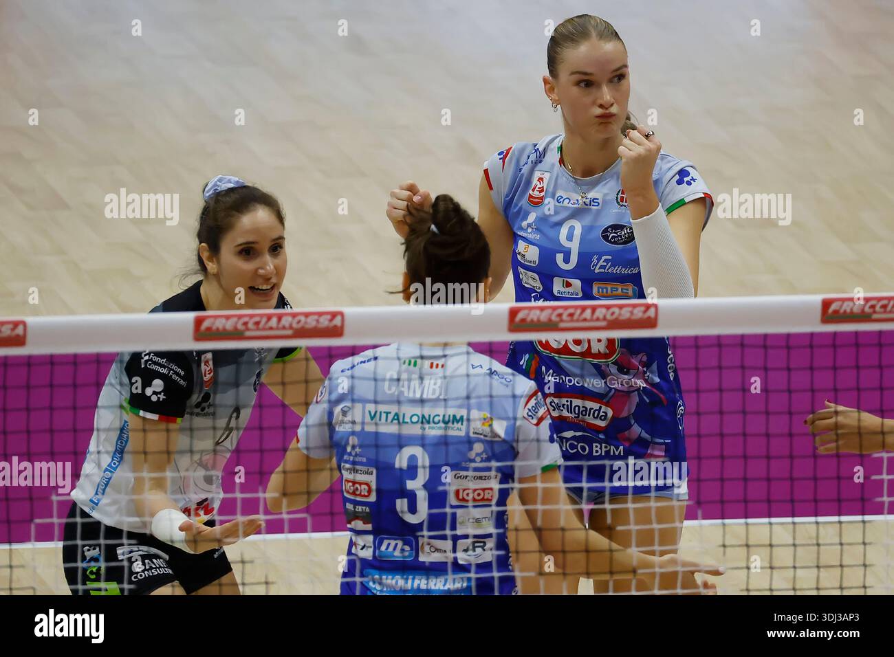 Lina Alsmeier #9 of Igor Gorgonzola Novara celebrates after scoring ...