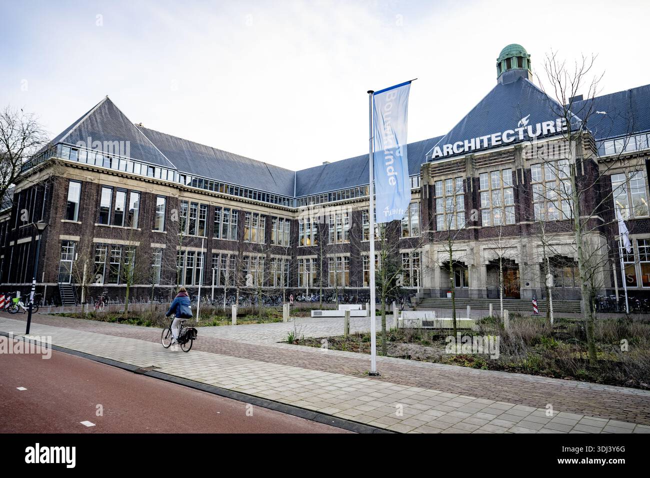 DELFT - Architecture at TU Delft ROBIN UTRECHT /ANP netherlands out ...
