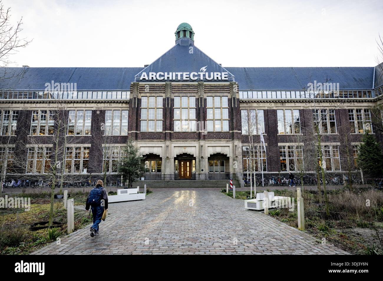 DELFT - Architecture at TU Delft ROBIN UTRECHT /ANP netherlands out ...