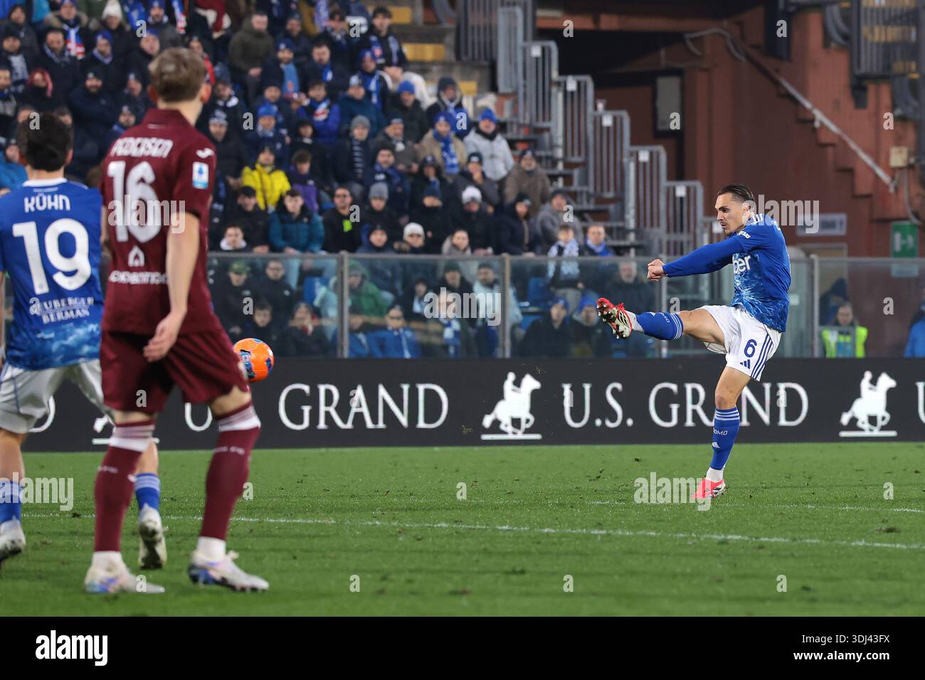 Como, Italy. 24th Jan, 2026. Maxence Caqueret of Como 1907 scores to ...