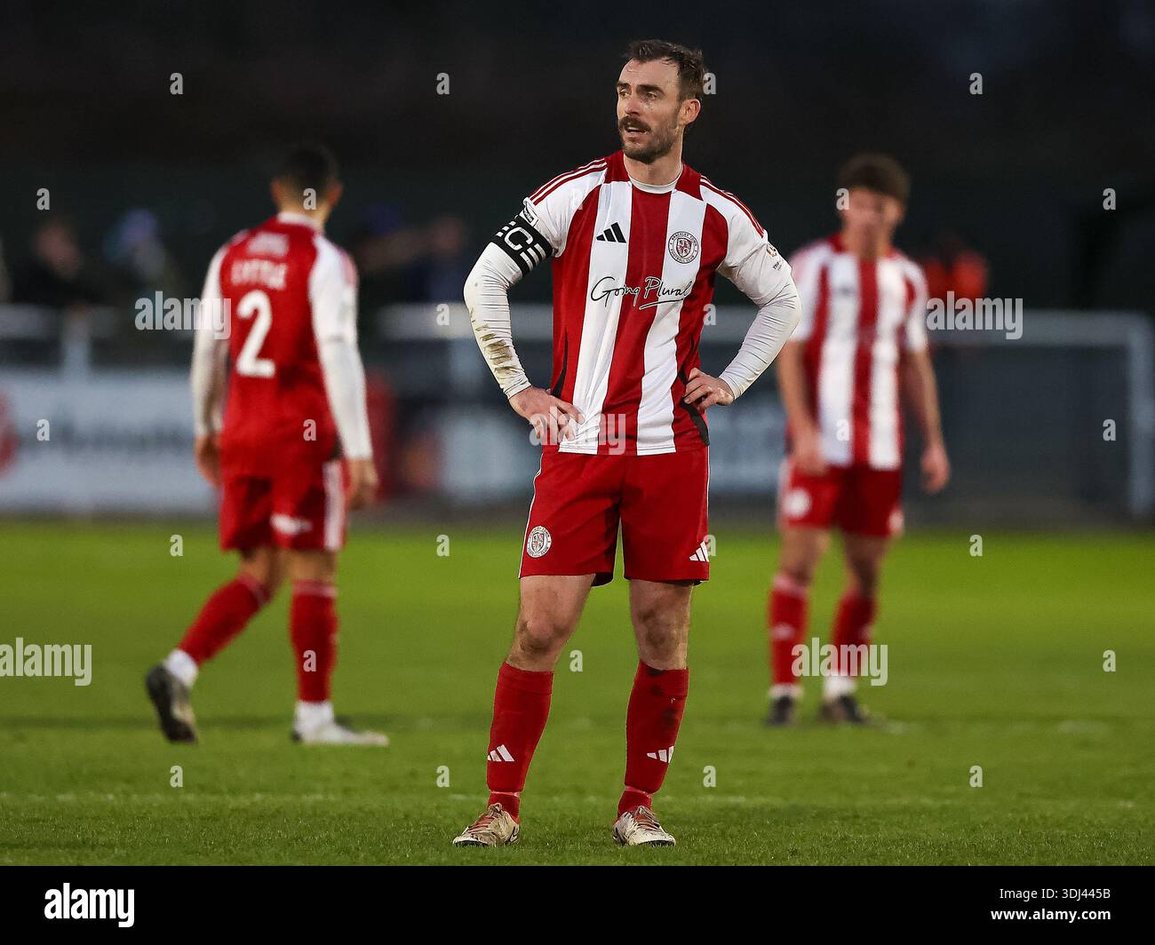 BRACKLEY, ENGLAND - JANUARY 24: Shane Byrne of Brackley Town during the ...