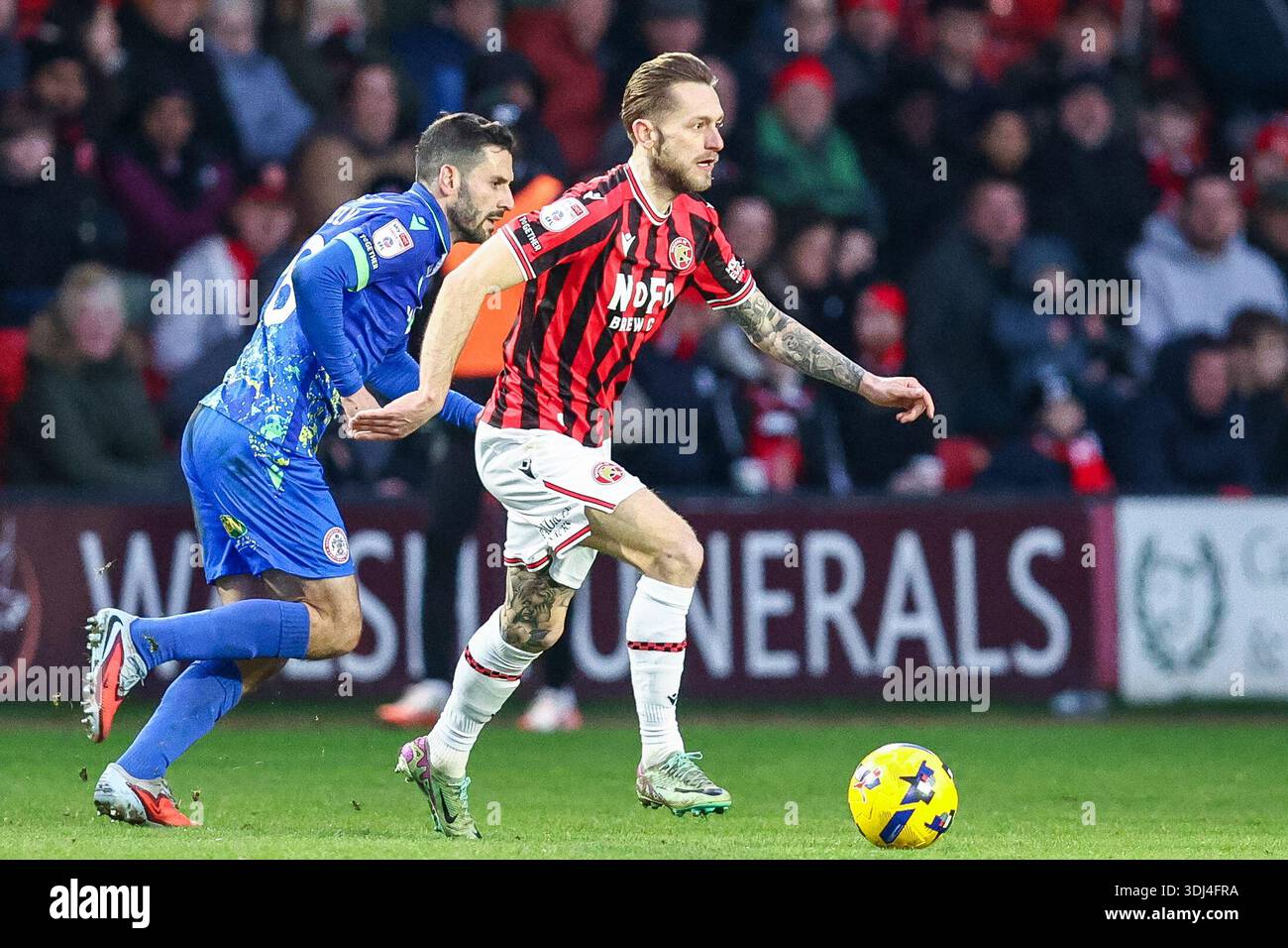 8, Charlie Lakin of Walsall FC & 28, Seamus Conneely of Accrington ...