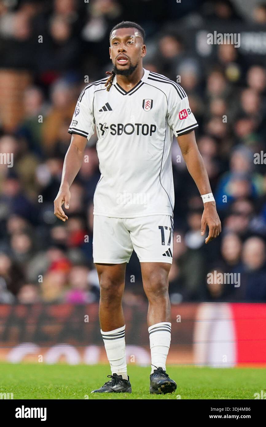 Alex Iwobi of Fulham during the Fulham v Brighton & Hove Albion Premier ...