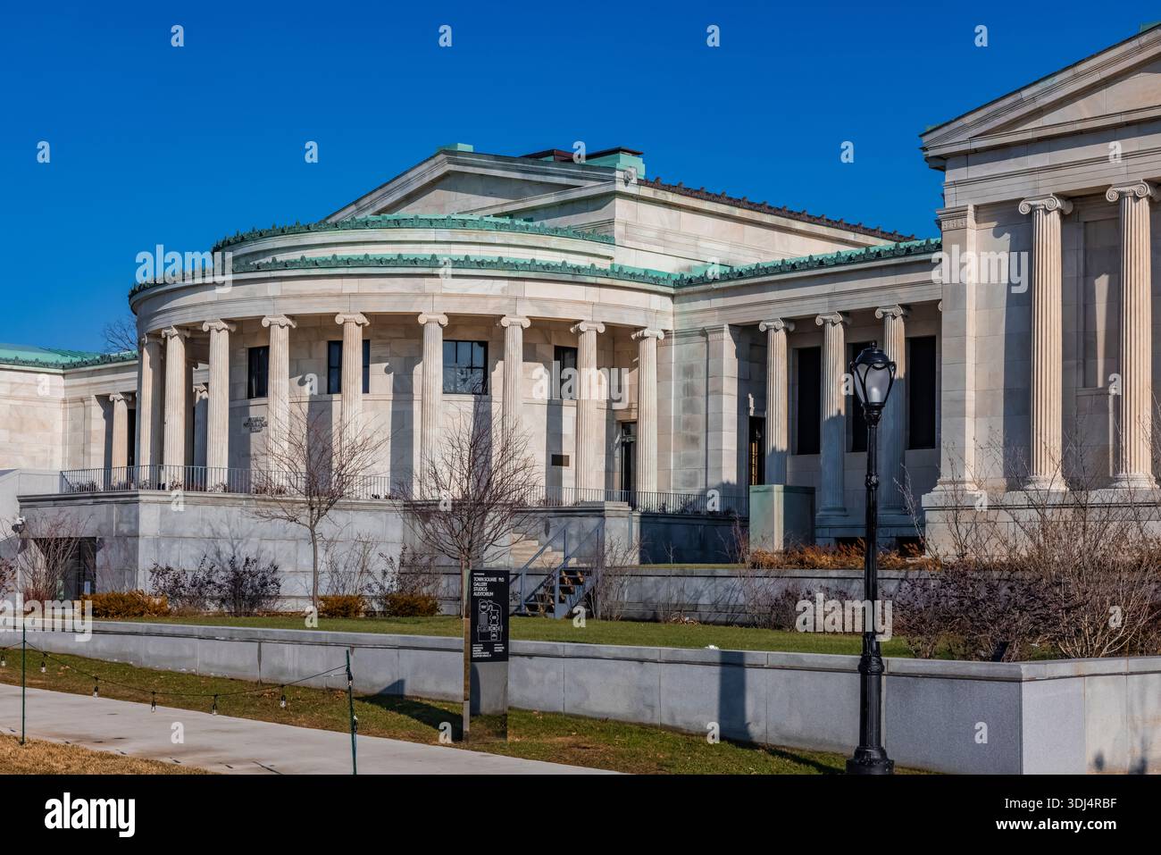 The Robert and Elizabeth Wilmer Building of the Buffalo AKG Art Museum ...