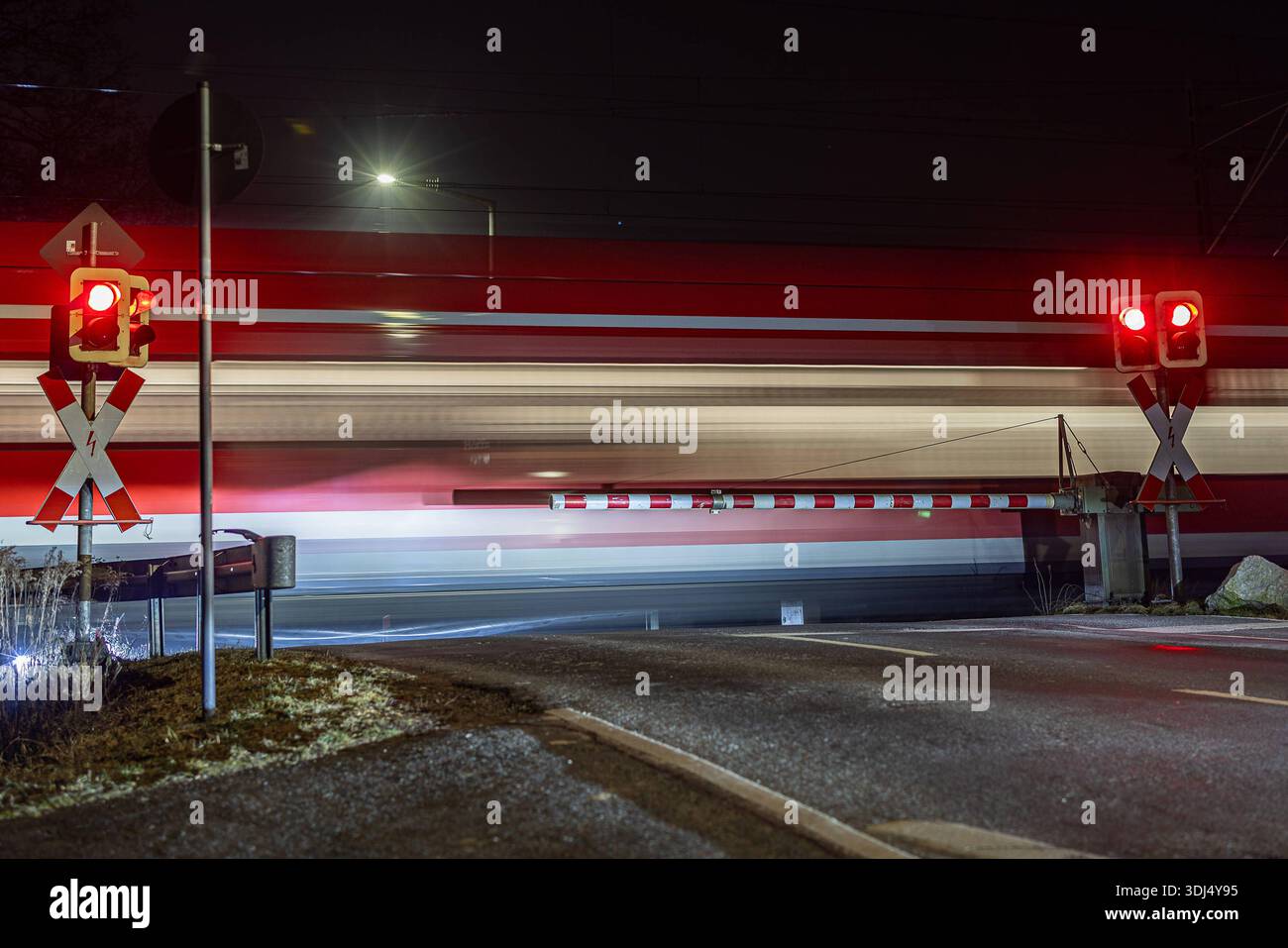 Nächtlicher Bahnverkehr auf der Hauptstrecke Bamberg Nürnberg, Fürth ...