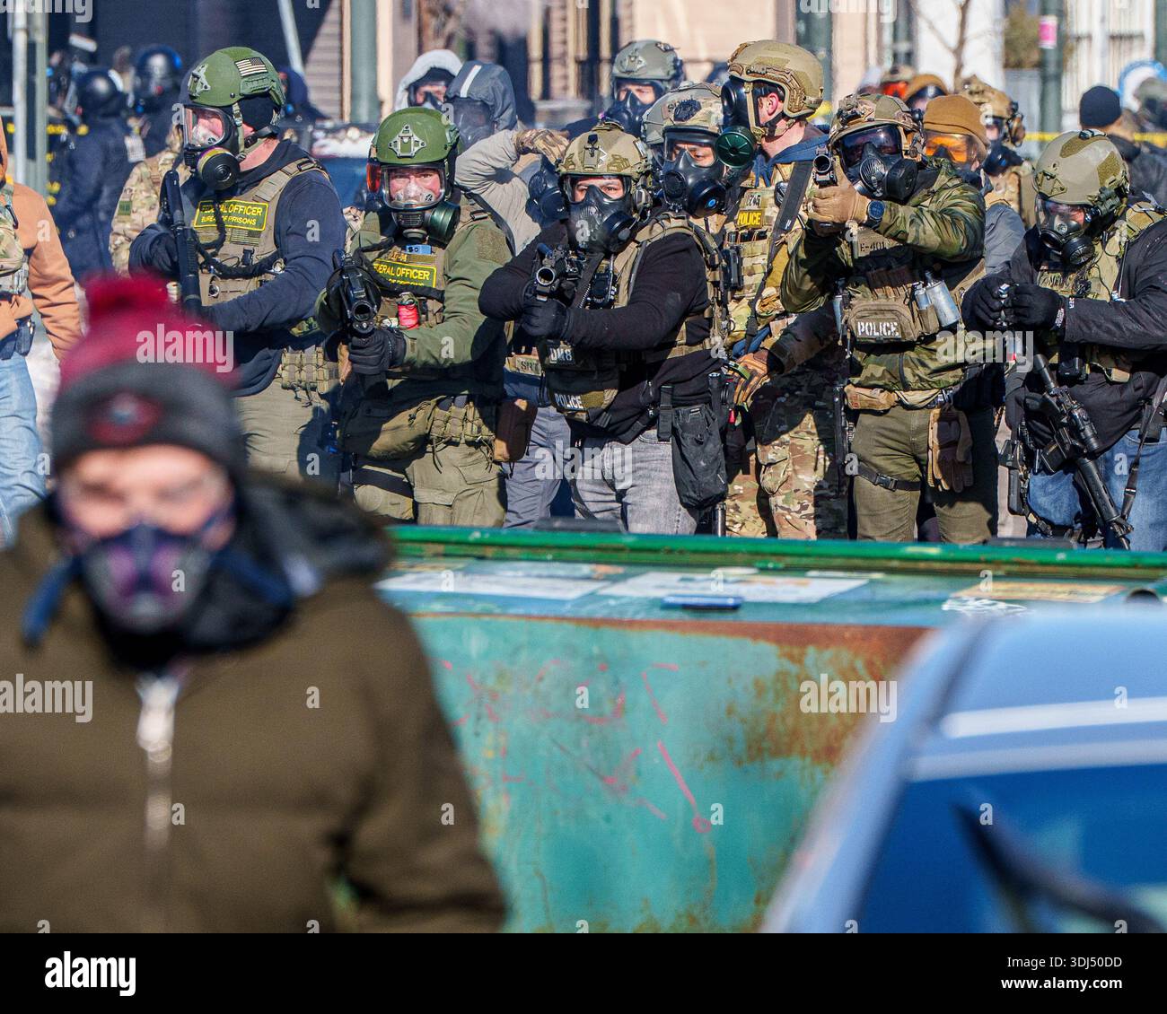 Minneapolis, Minnesota, USA. 24th Jan, 2026. ICE, Border Patrol, State ...