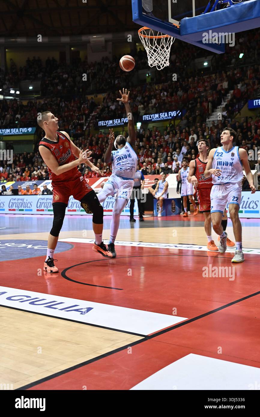 Thomas Rashawn Shaquille (Dinamo Sassari) during Pallacanestro Trieste ...