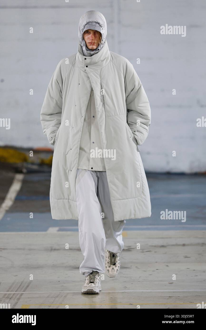 WHITE MOUNTAINEERING men Fall/Winter 2026-2027 runway during Paris ...
