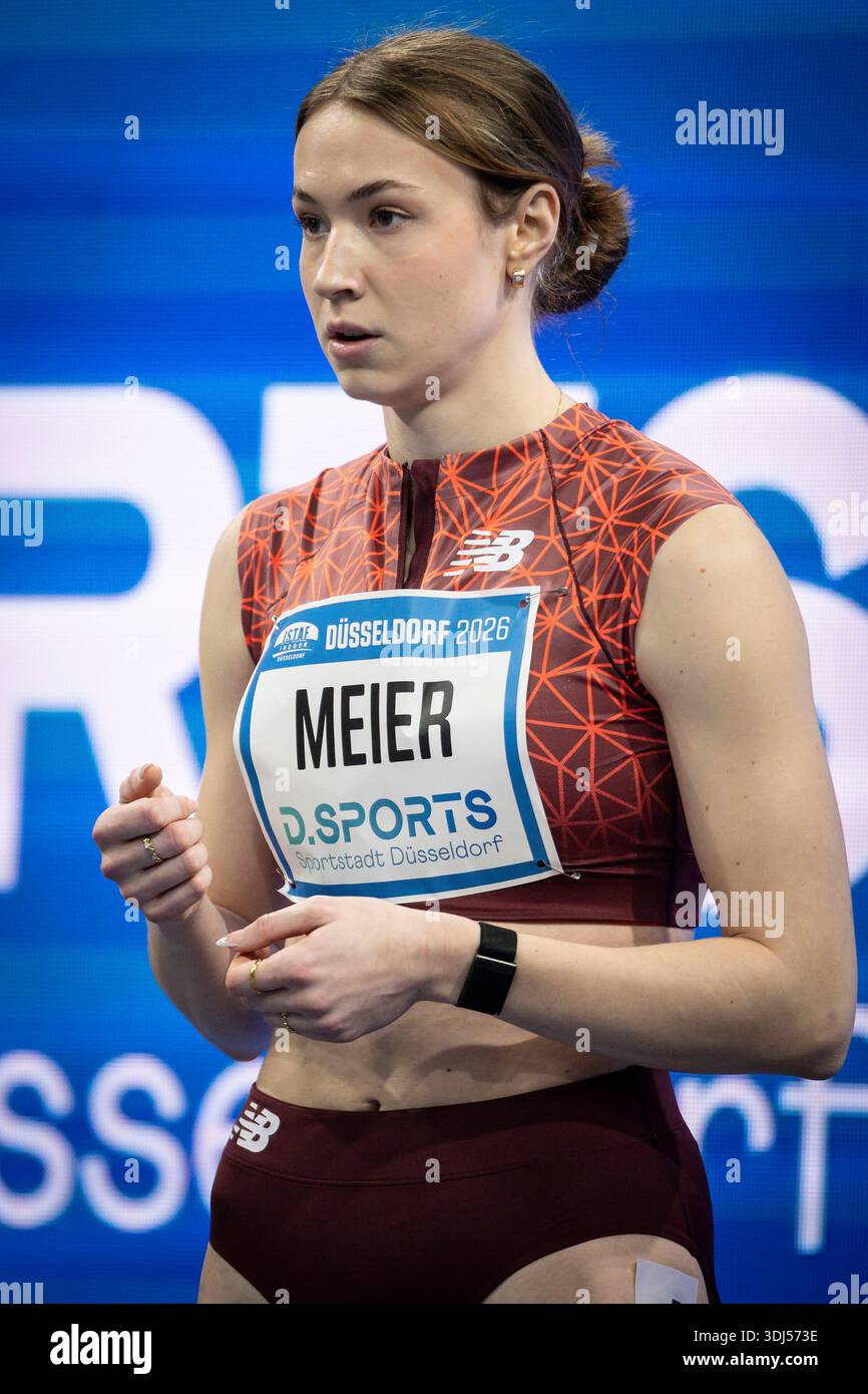 DUESSELDORF, GERMANY - JANUARY 24: Marlene Meier (GER) prepares before ...