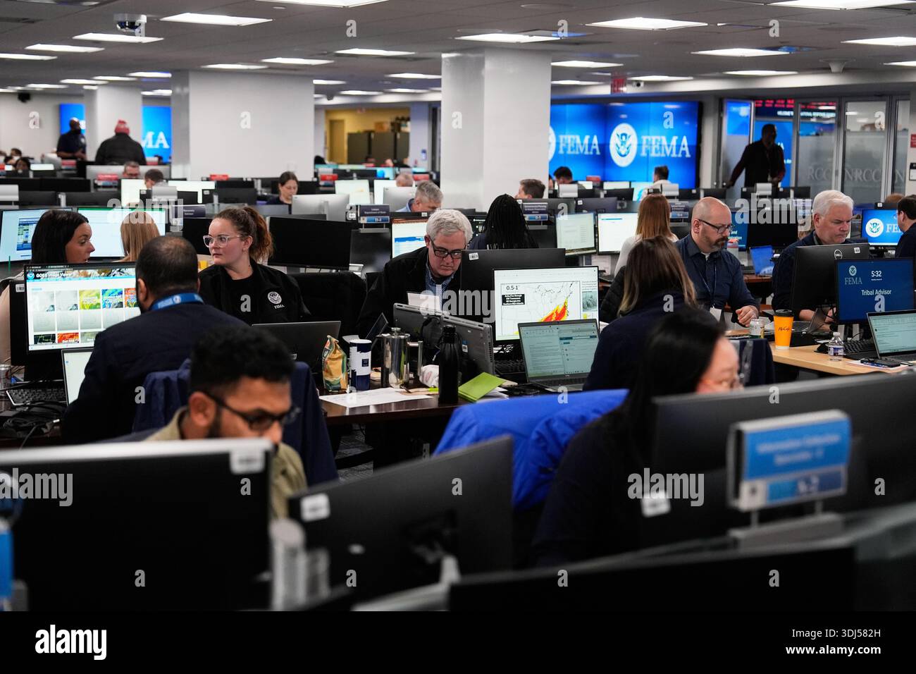 People work at Federal Emergency Management Agency headquarters ...