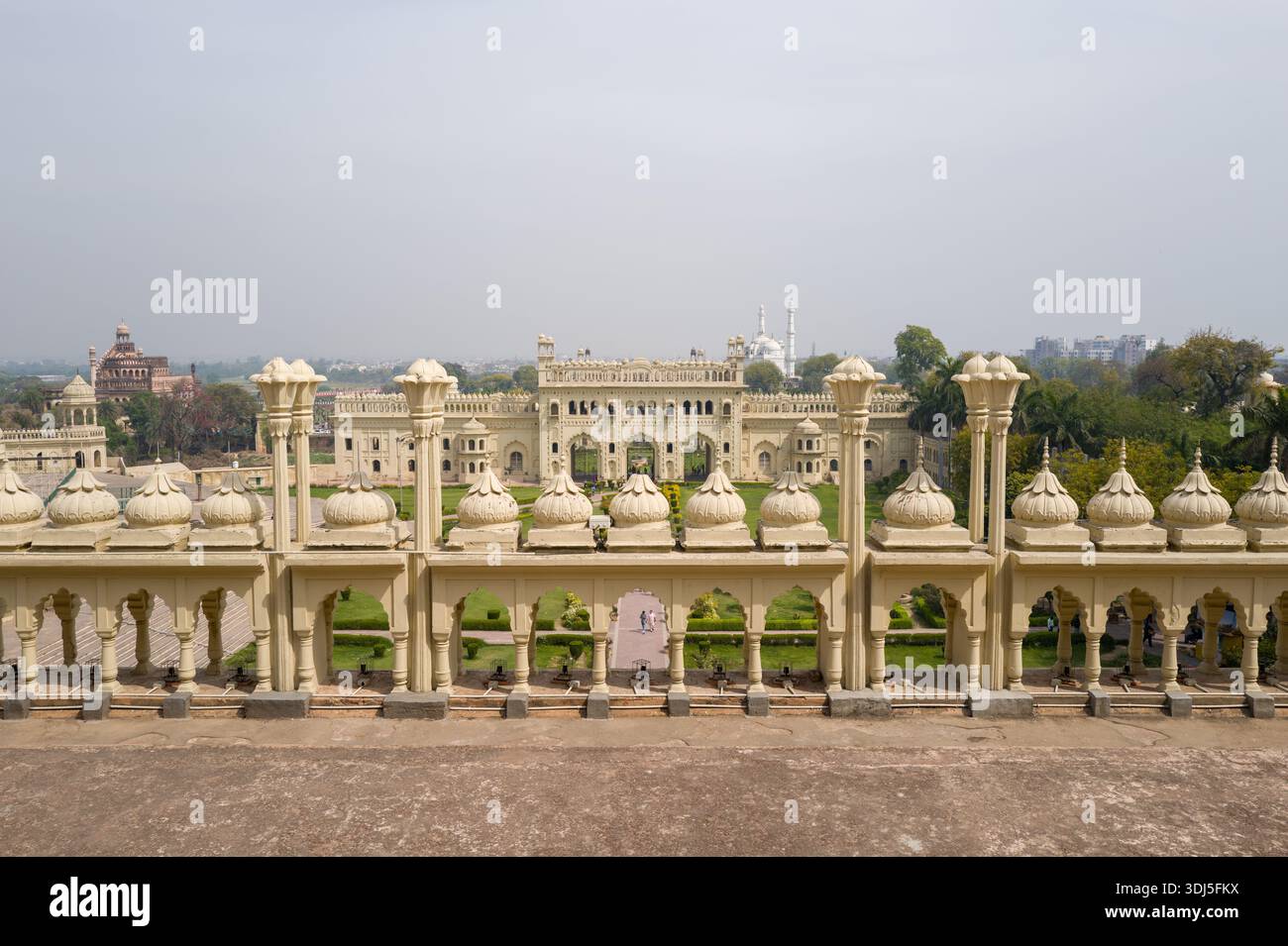 Domed parapet hi-res stock photography and images - Alamy