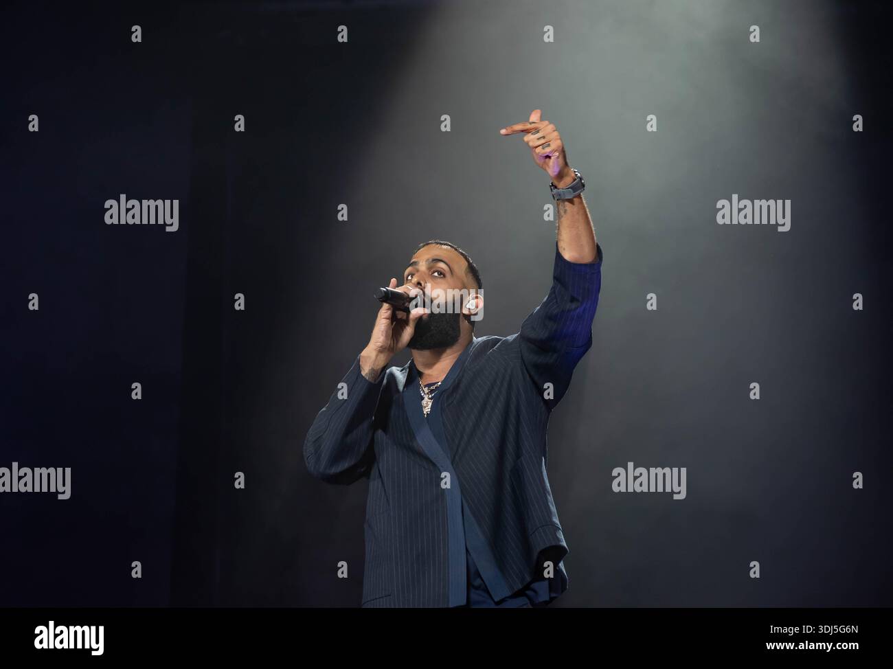 Eladio carrion rapper hi-res stock photography and images - Alamy