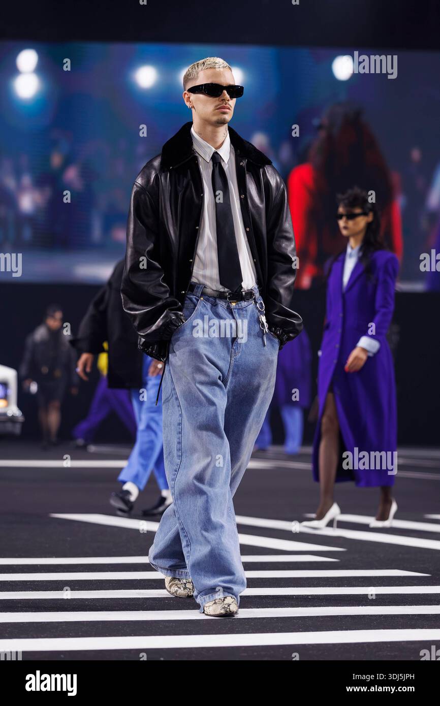 Paris, Frankreich. 23rd Jan, 2026. Romeo Beckham at WILLY CHAVARRIA ...