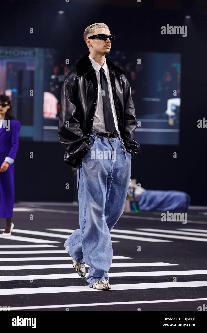 Paris, Frankreich. 23rd Jan, 2026. Romeo Beckham at WILLY CHAVARRIA ...