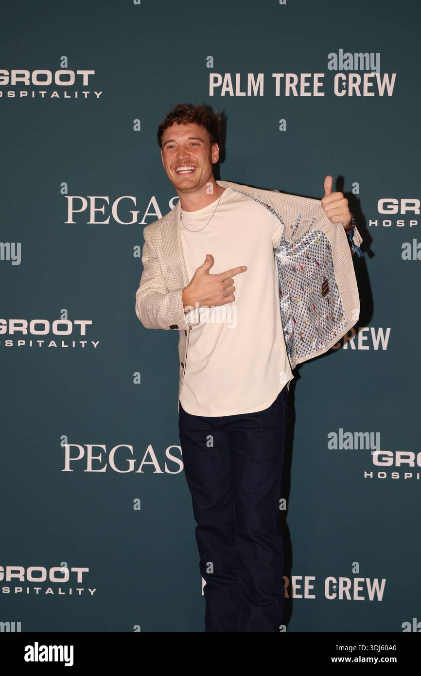 HALLANDALE, FLORIDA - JANUARY 24: Jimmy Presnell attends the Pegasus ...