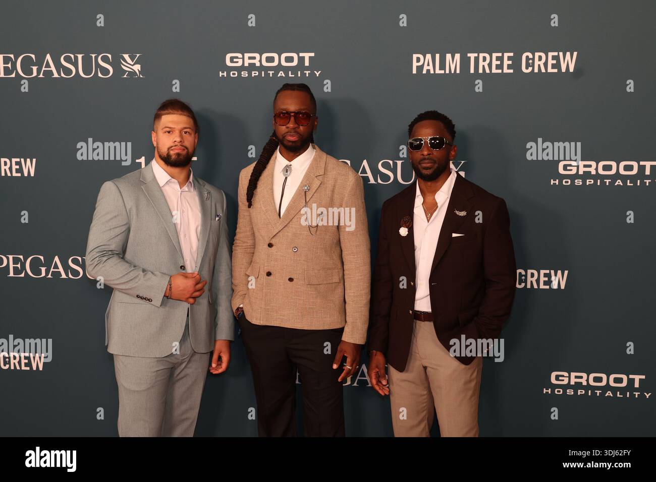 HALLANDALE, FLORIDA - JANUARY 24: Isaac Adeyemi-Berglund, Lucas Minani ...