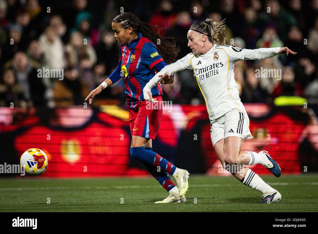 Vicky LOPEZ of Barcelona and Eva NAVARRO of Real Madrid during the ...