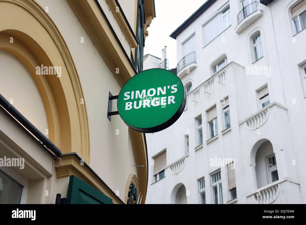 Hungarian fast food chain hi-res stock photography and images - Alamy