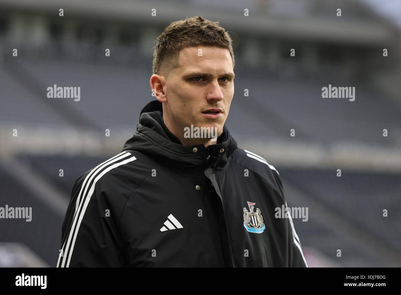 Sven Botman of Newcastle Untied arrives during the Premier League match ...