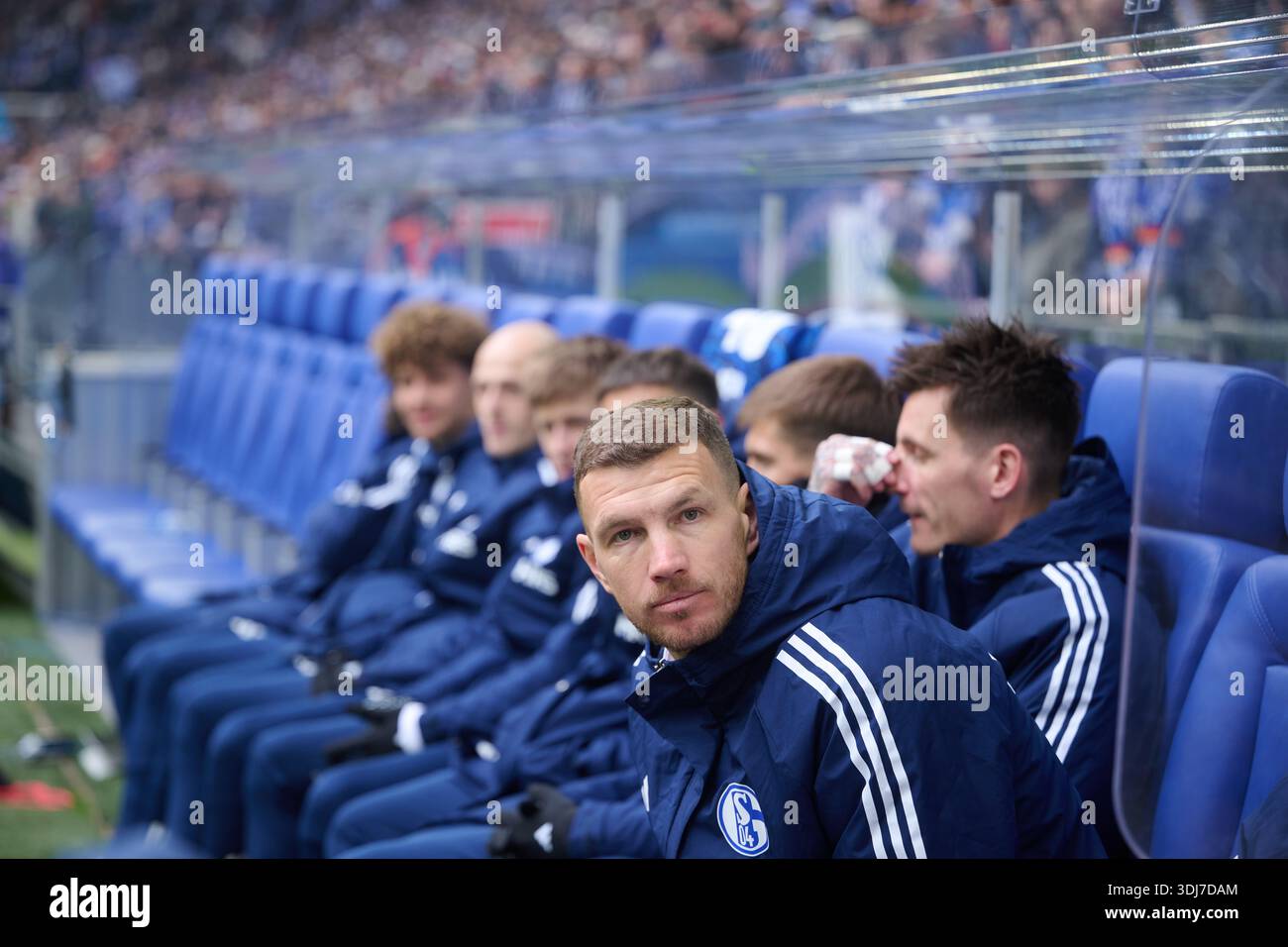 Schalke's Edin Dzeko during the 2. Bundesliga soccer match between FC ...