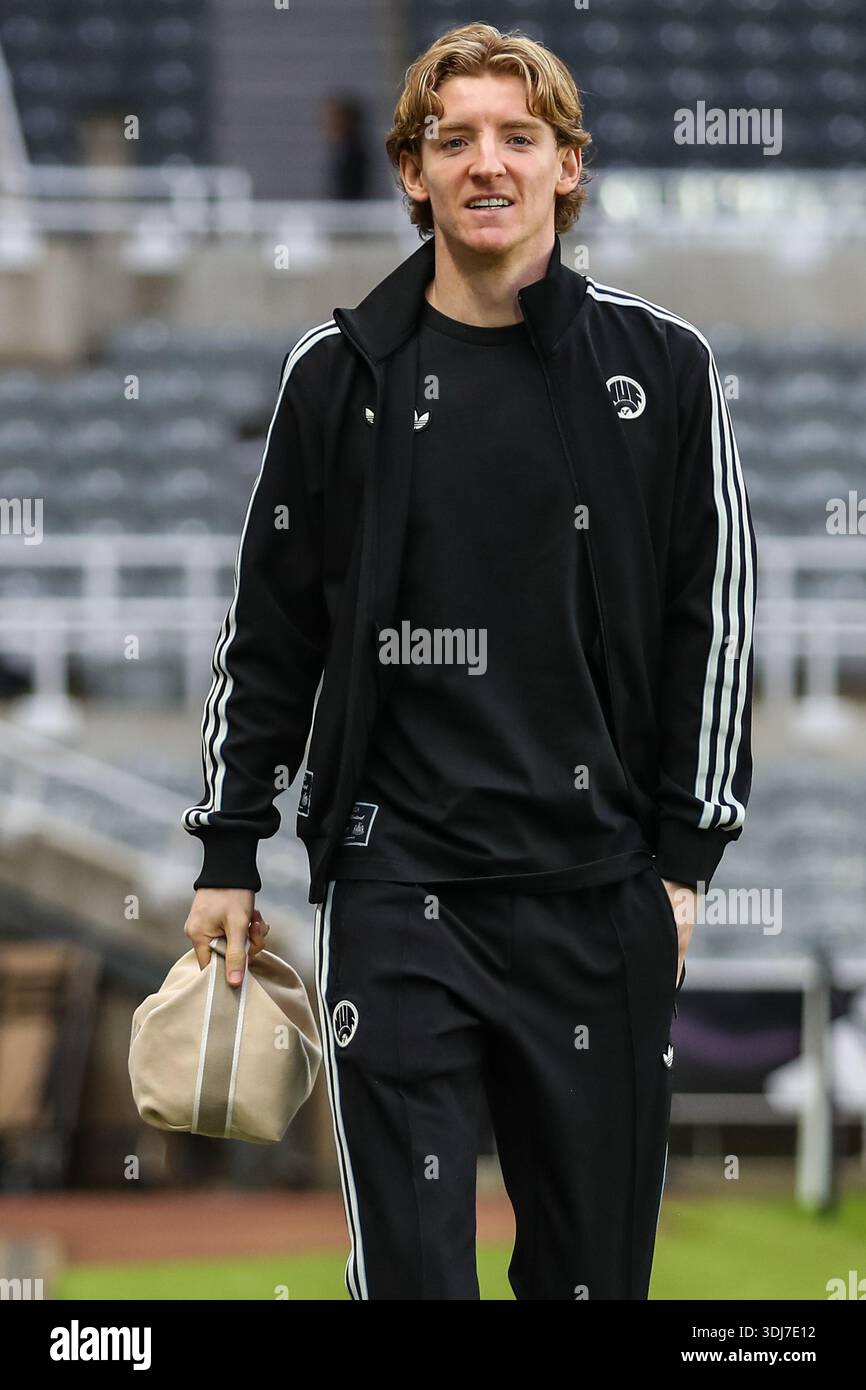 Anthony Gordon Of Newcastle United Arrives during the Newcastle United ...