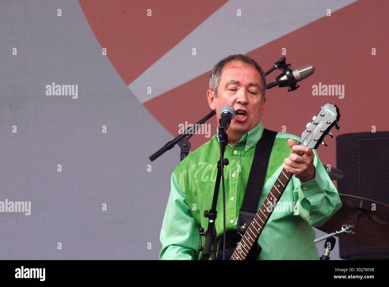 Peter shelley singer hi-res stock photography and images - Alamy