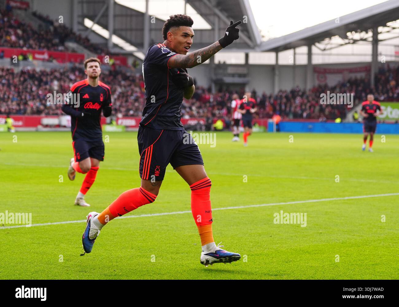 Nottingham Forest's Igor Jesus celebrates scoring their side's first ...