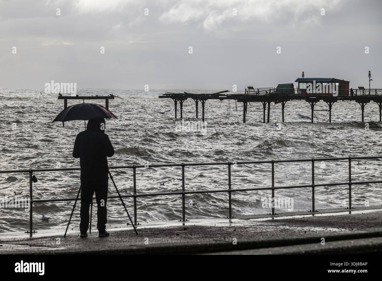 Teignmouth, UK. 25 Jan 2026. Storm Ingrid continues to batter the ...