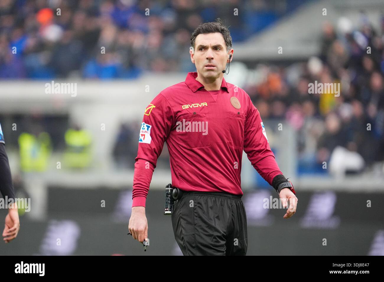 Bergamo, Italy. 25/01/26. Juan Luca Sacchi, referee, during Atalanta BC ...