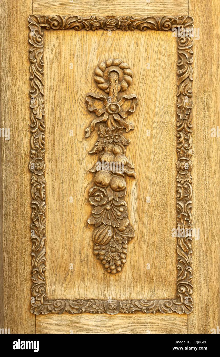 Recessed wood panel hi-res stock photography and images - Alamy